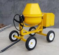 China Towable 350L-700L Diesel Gasoline Concrete Mixer for Construction Sites for sale