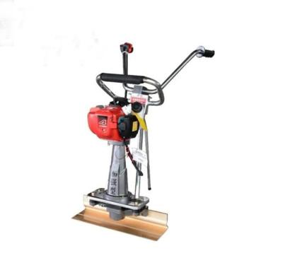 China 1.2KW Concrete Vibration Ruler Floor Leveling Machine 1-6m Adjustable Length Honda Engine for sale