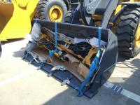 China 1.8T Compact Backhoe Loader 9500 Rated Load With Custom Color for sale