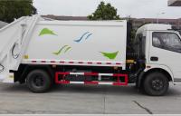 China Dongfeng 4*2	Garbage Compactor Truck 120Hp Self Loading and Discharge Garbage Truck for sale