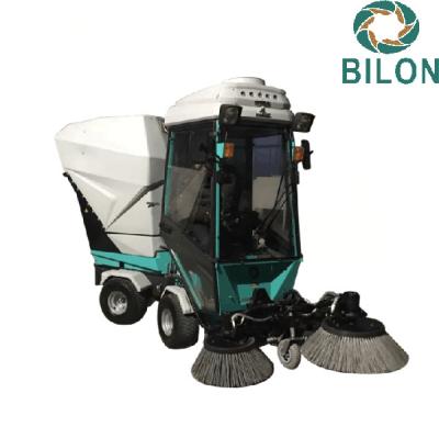 China 21kw Diesel Power Vacuum Road Sweeper Vehicle 1600mm Working Width 500L Garbage Tank for sale