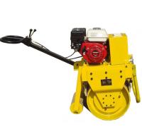 China 5.5HP Small Road Roller , 30KN Exciting Force Vibratory Manual Road Roller for sale