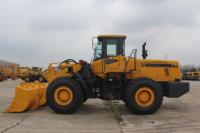 China 16700kg Operating Weight Road Construction Machinery 957Z Wheel Front Loader for sale