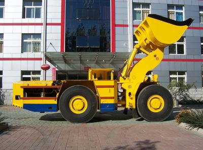 China 4CBM Underground Load Haul Dump Loader 186kw 2000rpm DANA36000 Transmission for sale