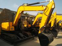 China 7500kg Mini Crawler Excavator 7.5 Ton Micro Digger Maximum Digging Depth 3898mm for sale