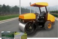 China 4 Ton Medium Ride On Three Wheel Vibratoty Compactor Road Roller for sale