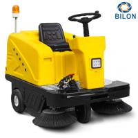China 1200W 48V Electric Street Sweeper Floor Cleaning Machine 130L Dustbin 8KM/H for sale