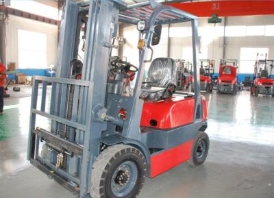 China 2 Ton Diesel Forklift 2000kg Load Capacity Auto Transmission 1800rpm 6.5M for sale