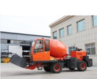 China 1.6m³  Mobile Diesel 4X4 Self Loading Concrete Mixer Truck for sale