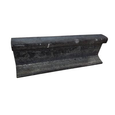 China High Load Capacity China Standard QU100 Crane Rail Manufacturer for sale