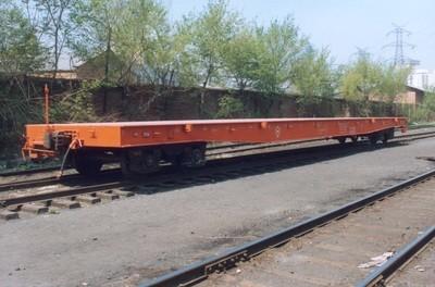 China Easy Maneuverability Reinforced Rail Track Trolley For Heavy Industrial Loads Standard Track Gauge 1435 Mm for sale