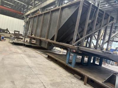 China 20-80 m3 capacity railway bogie frame shot blasted to SA 2.5 standard for railway cargo transportation for sale
