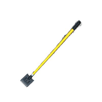 China Long Fiberglass Handle Roofing Spade Manual Power Source and Roofing Shingle Remover for sale