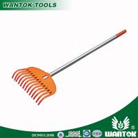 China Telescopic Aluminium Handle Plastic Garden Rake for Easy Leaf and Debris Collection for sale