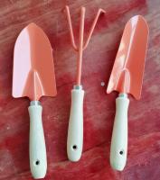 China Essential GARDEN TOOL SET 3PCS Wooden Handle Mini Shovel/Rake/Spade for Flower Plants for sale