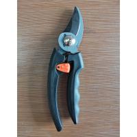 China Garden Tool Bypass Tree Pruning Shears for Small Garden Branch Trimming and Cutting for sale