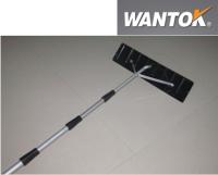China DIY Grade Alluminum Handle Telescoping Snow Shovel Roof Rake for Shingle-Saver for sale