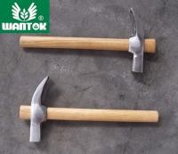 China DIY Grade Spanish Style Claw Hammer with Conversed Wood Handle for sale