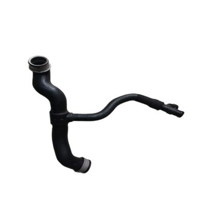 China 2035014682 Lower Radiator Hose For Mercedes Benz W203 C230 C280 C350 Cooling System for sale