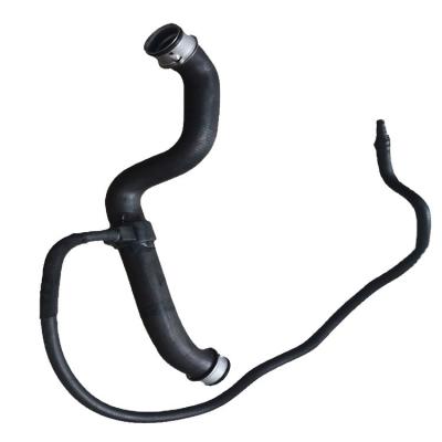 China Mercedes W221 C216 CL550 07-08 S550 Base 07-11 Upper Radiator Hose 2215013784 2215015482 for sale