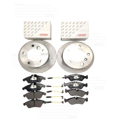 China SQCS Auto Parts Your for Mercedes Benz Sprinter 901 902 Brake Pads Replacement/Repair for sale