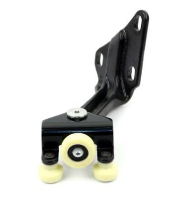 China Door Hinge for SQCS Professional Roller Guide Sliding Door OE 9067600147 Year 2000-2003 for sale
