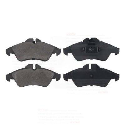 China Mercedes-Benz Sprinter W901 W902 W903 W904 Brake System Brake Pads 0024203920 for sale