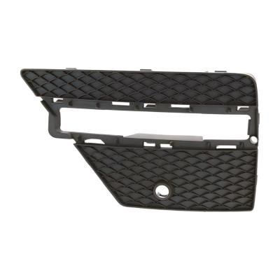 China Car Light Accessories 1668852922 1668852822 1668851374 Fog Light Cover Grille for Mercedes-Benz W117 2017-2019Y and 12V for sale