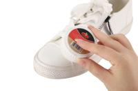 China Sneaker Self Shining Sponge Shoe Shine Sponge MINI Round Disposable Hotel Supplies Polish for sale