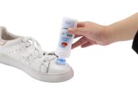 China Sneaker Cleaner Foam Footwear Care For Sneak White Shoes Washing-Free Dry Cleaning Cleaner for sale