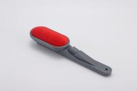 China felt lint brush for sweaters wool Dual Sided Pop-up Multi-Directional Swivel Head Comfort-Grip Handle Reusable for sale