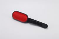 China felt lint brush for sweaters wool Dual Sided Pop-up Multi-Directional Swivel Head Comfort-Grip Handle Reusable for sale