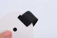 China easy dress Sewing Pin Cushion Kit emergency Adjustable Wrist Strap Fit All Wrist Sizes Round Plastic Base Needle Holder for sale