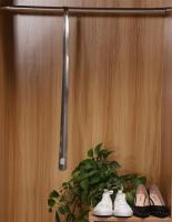 China Extra Long Handled Metal Shoe Horn 31.5 Inch 80CM Sturdy With Comfortable Grip Shoe Spoon for sale