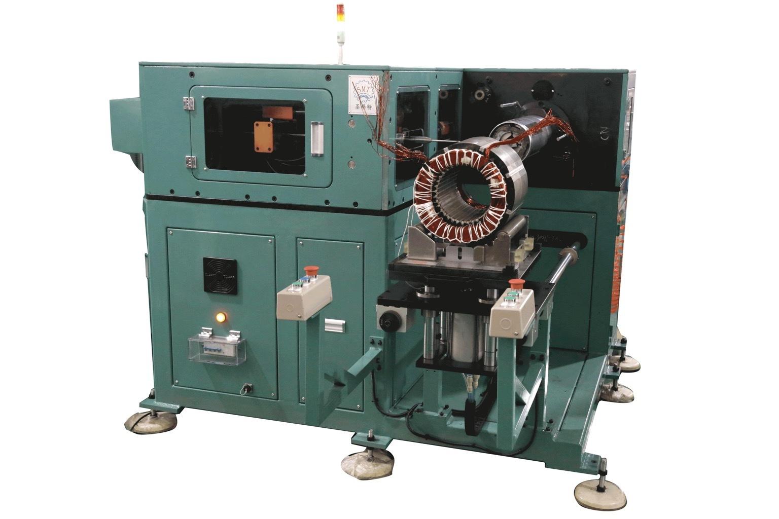 SMT DW350A stator lacing machine shown in a maintenance context