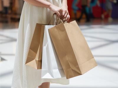 China Wholesale Shopping Paper Bag Recyclable Paper Bags with Handle Custom with Logo for Clothing Brands for sale