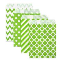 China Personalized Unique Green Stripes Open Folded Party Colors Custom Kraft Paper Gift Sweet Bags Candy Package for sale