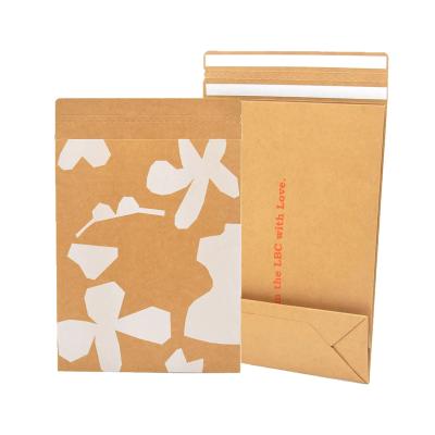 China Custom Eco Friendly Paper Mailer Bags For E-Commerce Shipping Biodegradable Kraft Paper Courier Bag Manufacturer for sale