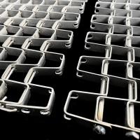 China Food-grade cold-rolled stainless steel horseshoe chain conveyor belt, Great Wall mesh belt for sale