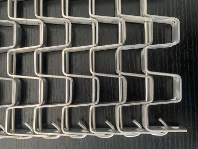 China 304 316L Stainless Steel Flat Wire Mesh Belt Easy to Clean For Food Washing Cooling for sale