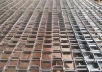 China Easy Air Flow Honeycomb Conveyor Chain Driven Belt 150-5500mm Width -40°C to 1050°C Temperature Range for sale
