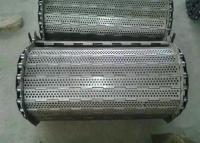 China 304 Stainless Steel Plate Chain Conveyor Belt - Custom Width & Length for Small Metal Part Conveying for sale