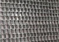 China Flat Wire Mesh Conveyor Belt for Product Sieving Systems High Carbon Steel 25.4x12.7mm for sale