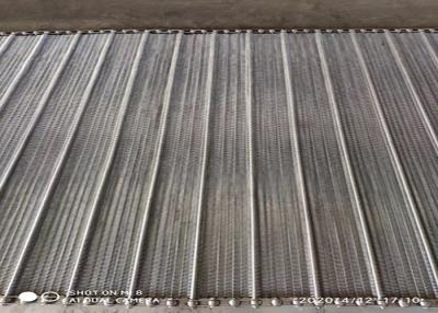 China 316L Stainless Steel Spiral Conveyor Belt 1.2mm Welded Edge Pizza Oven for sale