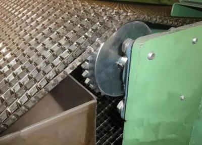 China Food Grade 304 Stainless Steel Flat Wire Mesh Conveyor Belt for Bread Baking 100mm Pitch for sale
