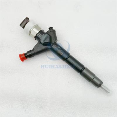 China 095000-6250 16600EB70A Diesel Engine Fuel Injector for YD25DDTI Excavator for sale