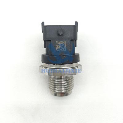 China HUIHAI 493-7526 High Pressure Common Rail Sensor for C4.4 Engine 0.5kg for sale