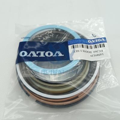 China Boom Cylinder Oil Seal Kit VOE14589139 14589139 for Volvo EC330C EC340D EC350E for sale