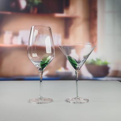 China 530ml Volume Customized Handblow Clear Red Wine Glass Martini Glass Suitable for Party Durable Stylish Sample Within 7 Days for sale