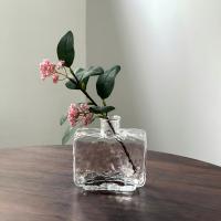 China Rectangular Clear Hammered Glass Vase - Modern Minimalist Decorative Flower Vase for Table Centerpiece for sale